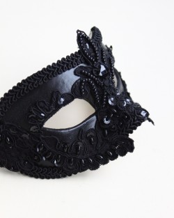 Men's Luxury Black Beaded Lace Venetian Masquerade Mask