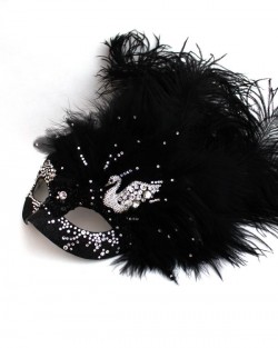 Luxury Crystal Black Venetian Swan Masquerade Mask
